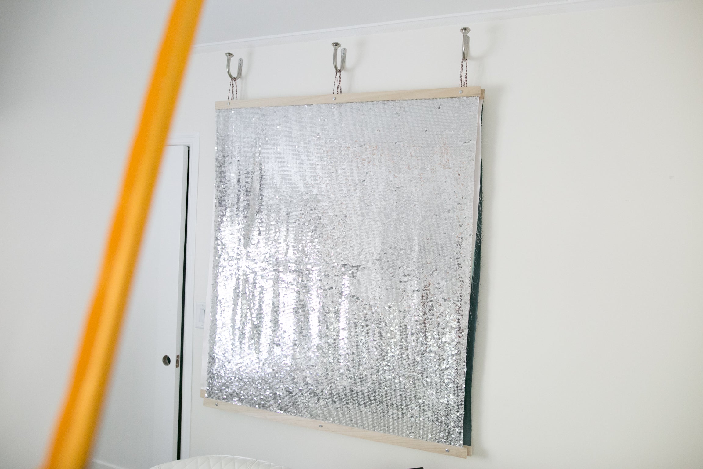 DIY Fabric Backdrops – Mr. Kate