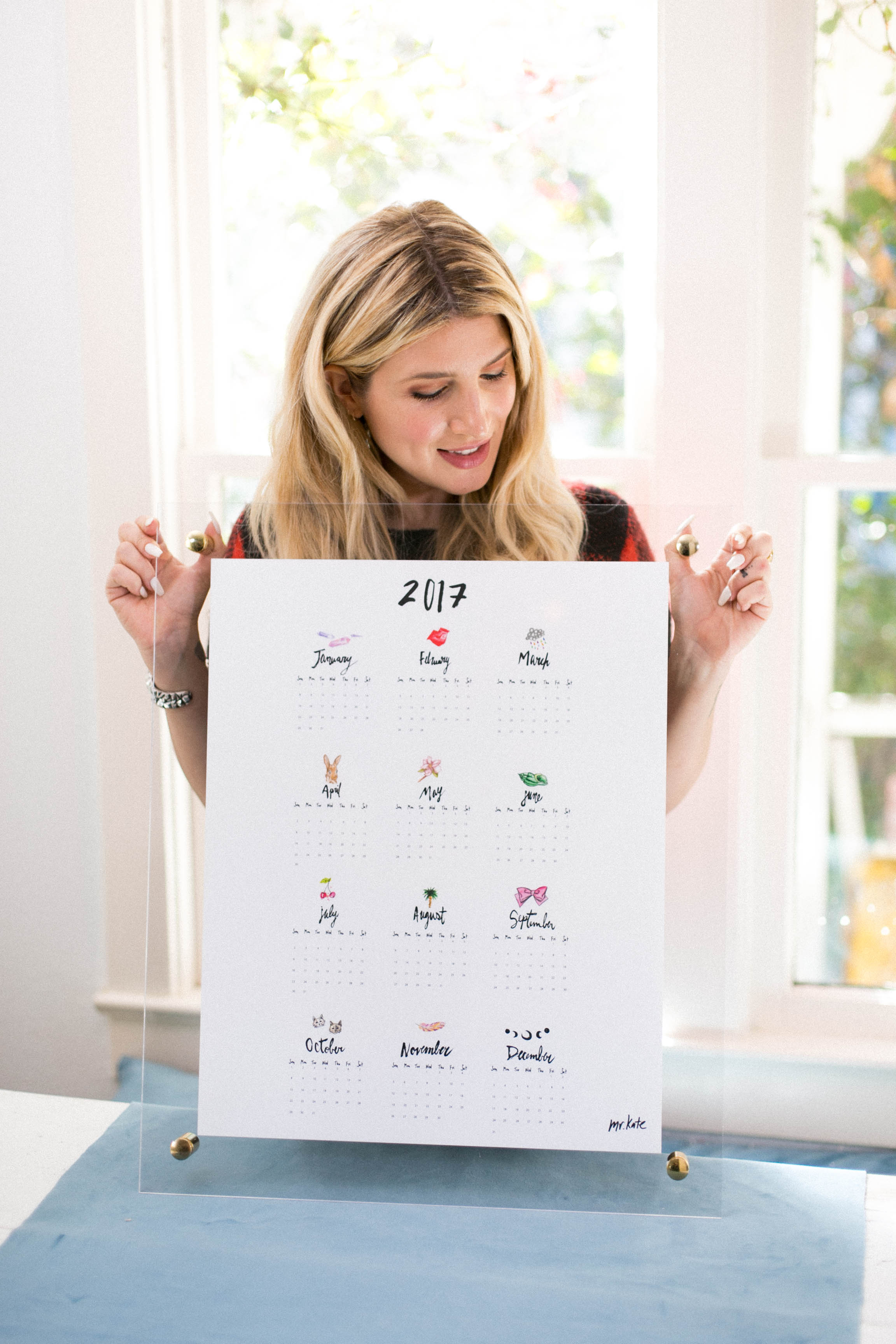 DIY Acrylic Frame, Calendar and Whiteboard – Mr. Kate