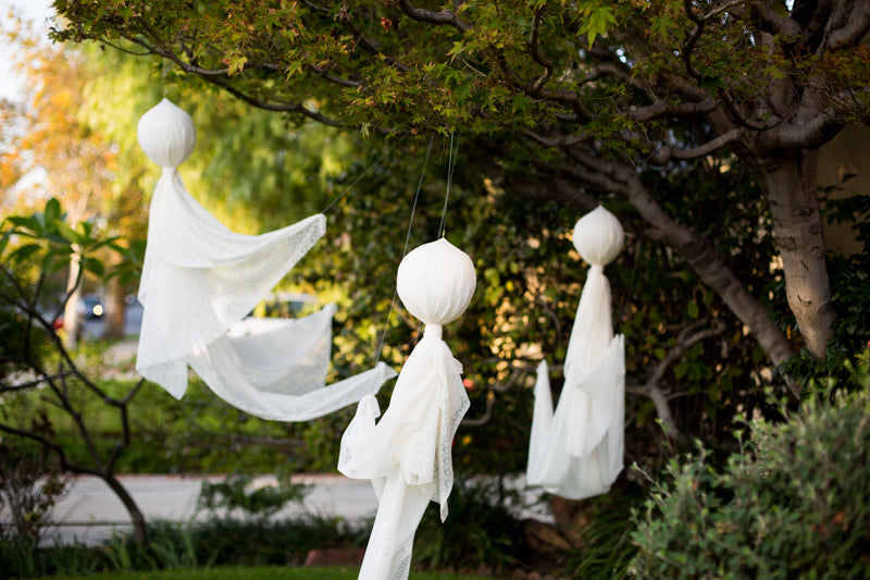 DIY Lace Ghosts – Mr. Kate