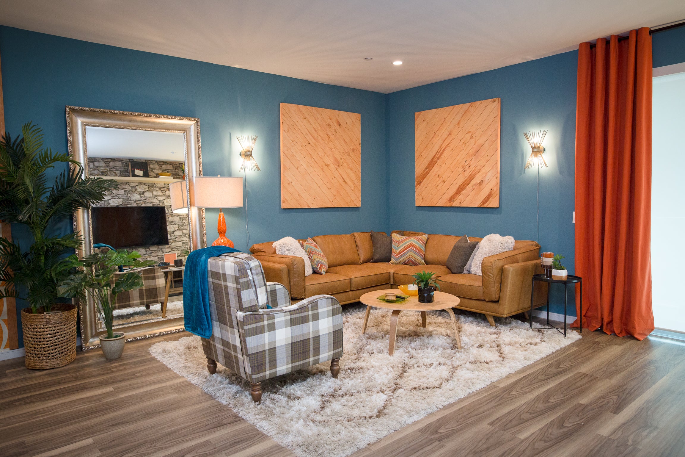 Niki Demar's 70s-Inspired Apartment Makeover – Mr. Kate