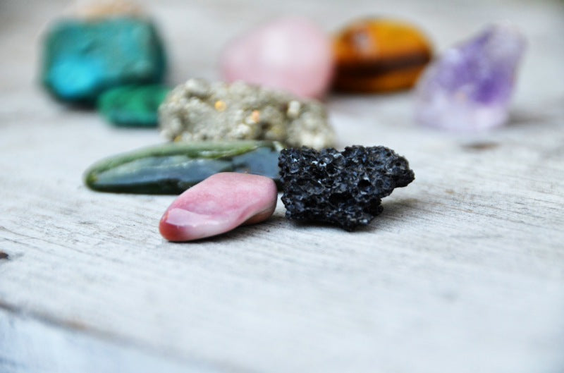 color palette: natural stones – Mr. Kate