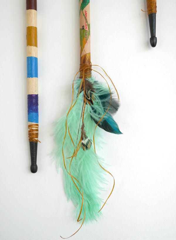 DIY: drumstick arrows – Mr. Kate