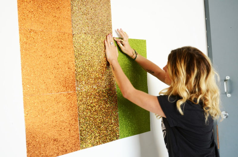 DIY Thanksgiving/fall selfie wall – Mr. Kate